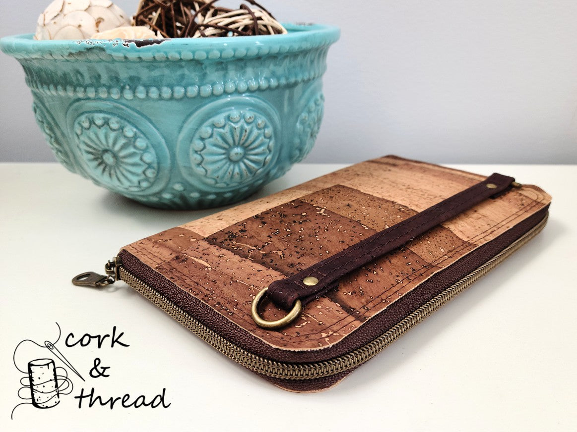 Laurel Crossbody Wallet Pattern Digital Download – Cork and Thread, LLC